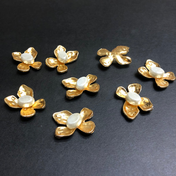 Cuckoo Flora Off-white Bead Golden Buttons – Carchop Need